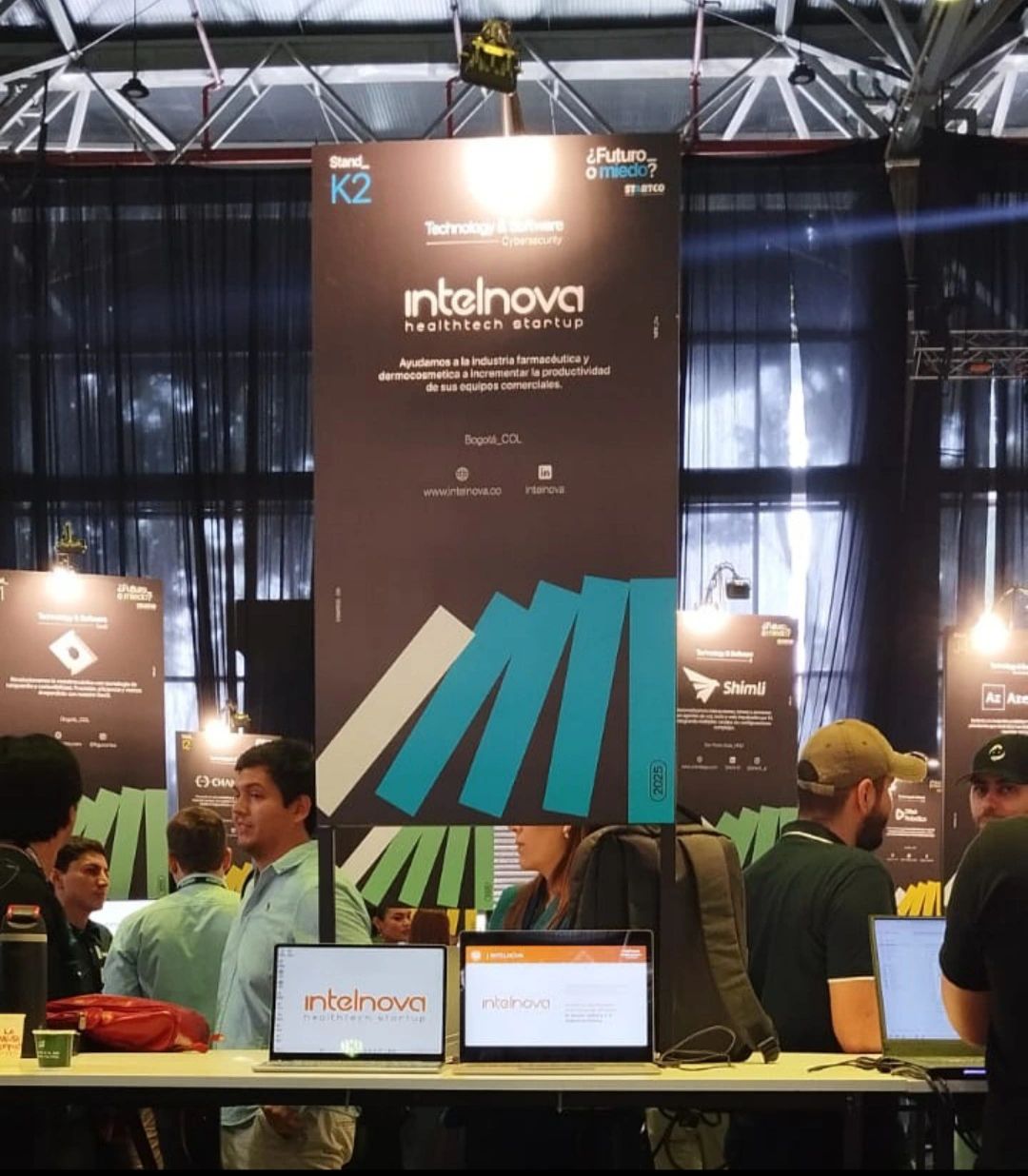 Intelnova en Startco 2025: Liderando la Revolución Tecnológica